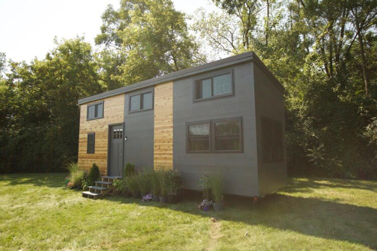 Modern Tiny Smart Home - Tiny Living
