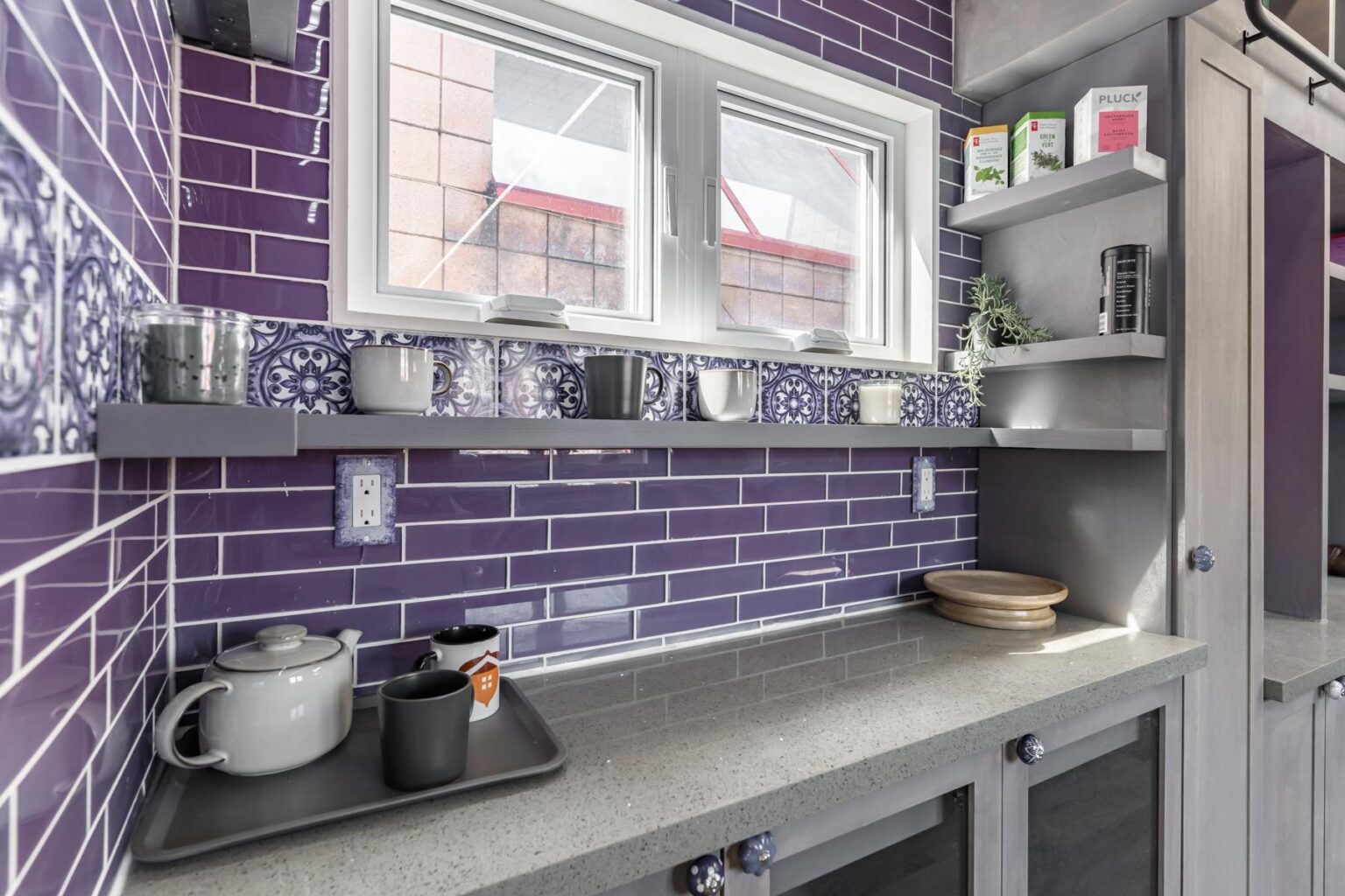Purple Heart Manor by Acorn Tiny Homes - Tiny Living